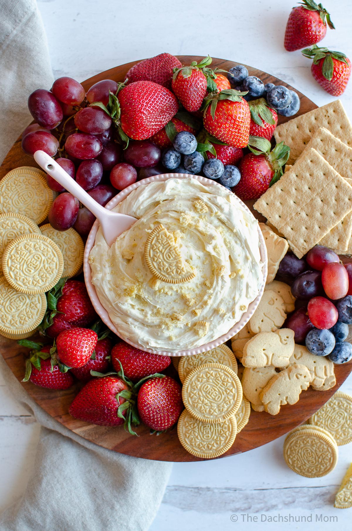 Lemon Oreo Cookies and Cream Dip - The Dachshund Mom